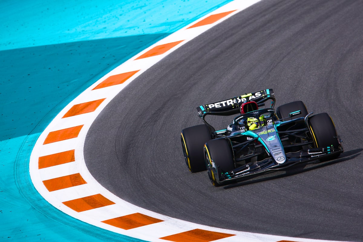 15 days to go before the $400 million transfer: this F1 champion is ...