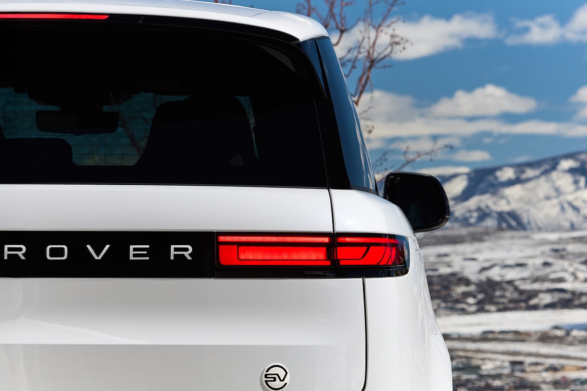 Discover how Range Rover transformed its flagship model to become the ...